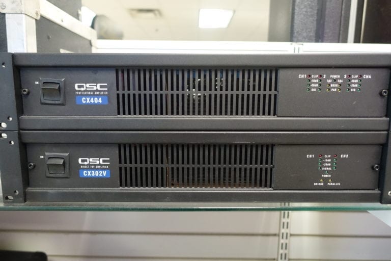 QSC CX404 Power Amplifier - TradeLand